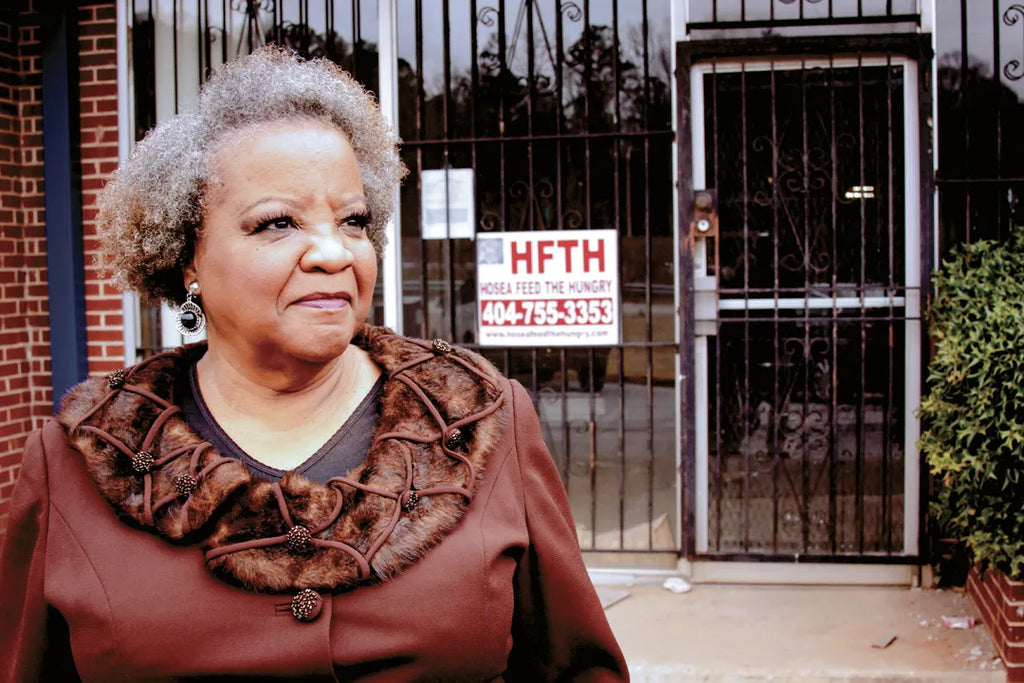 Meet Elisabeth Omilami, CEO Of The Largest Black-Owned Food Bank In Th ...