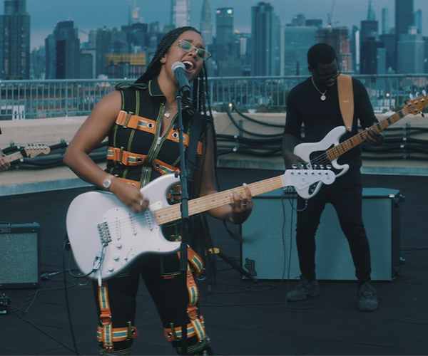 Singer H.E.R. Becomes The First Black Female Artist To Launch Fender S ...