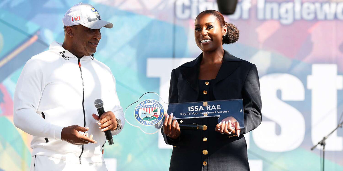 Issa Rae Makes History As First Person To Receive The Key To The City ...