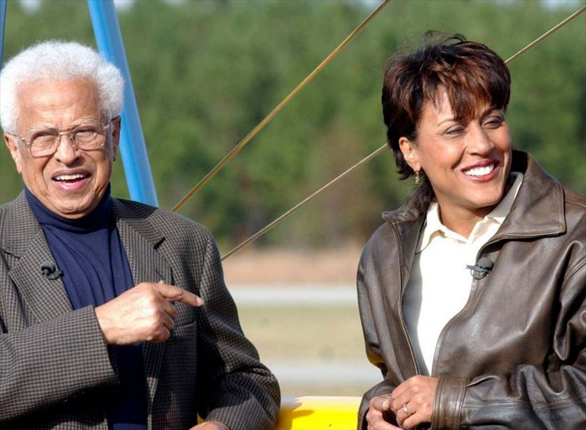 Robin Roberts Celebrates The Legacy Of Her Father And The Tuskegee Air ...